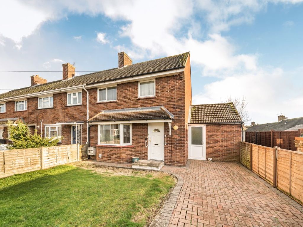 3 Bed End Terrace House For Sale In St Marys Road Wootton Bedford