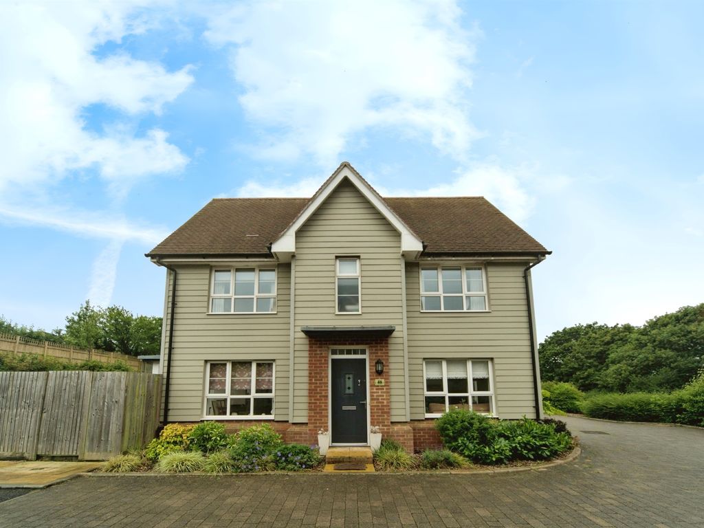 3 Bed Detached House For Sale In Brinklehurst Drive Bexhill On Sea
