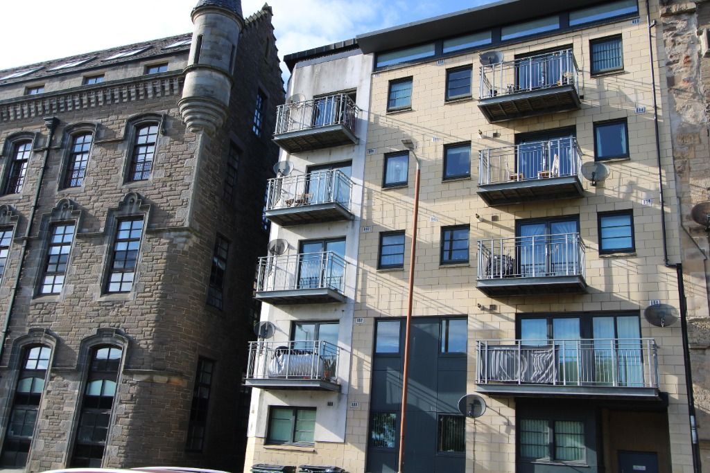 4 bed shared accommodation to rent in Victoria Road, Dundee DD1, £1,600 ...