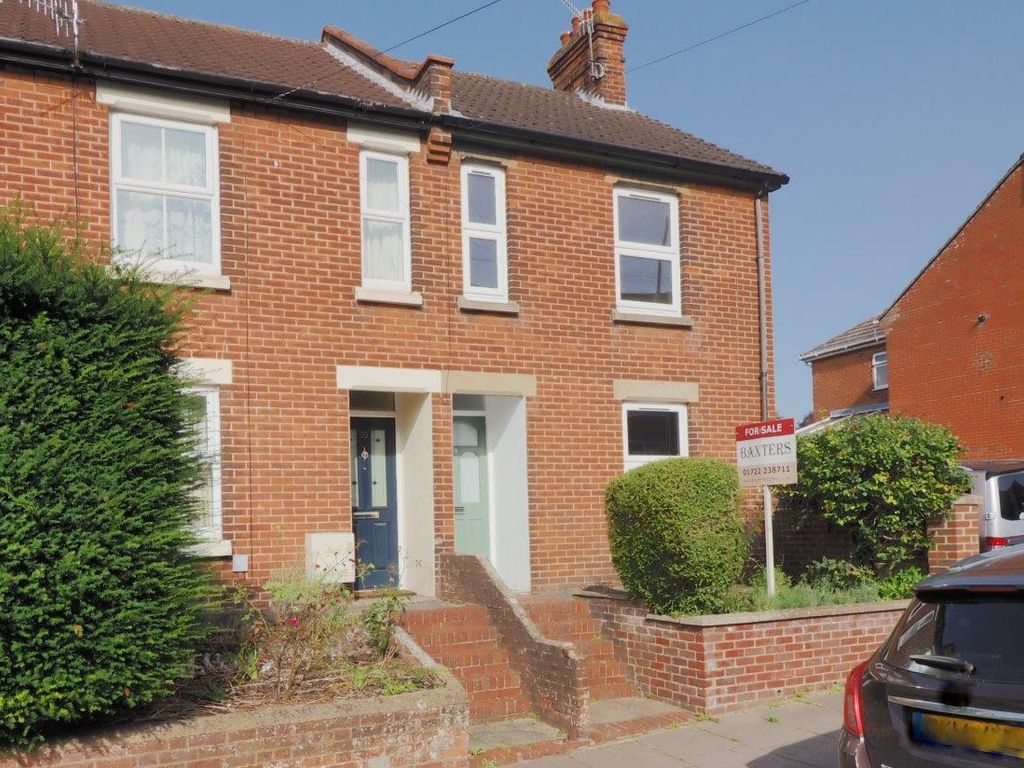 3 bed end terrace house for sale in Cherry Orchard Lane, Salisbury SP2, £300,000 - Zoopla