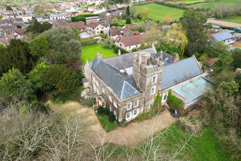 6 bed end terrace house for sale in Church Lane, Hutton, Weston-Super ...