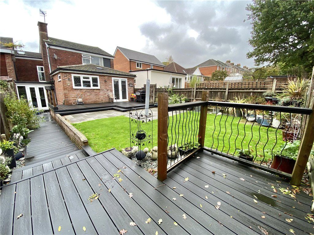 4 bed link-detached house for sale in Durley Avenue, Waterlooville ...