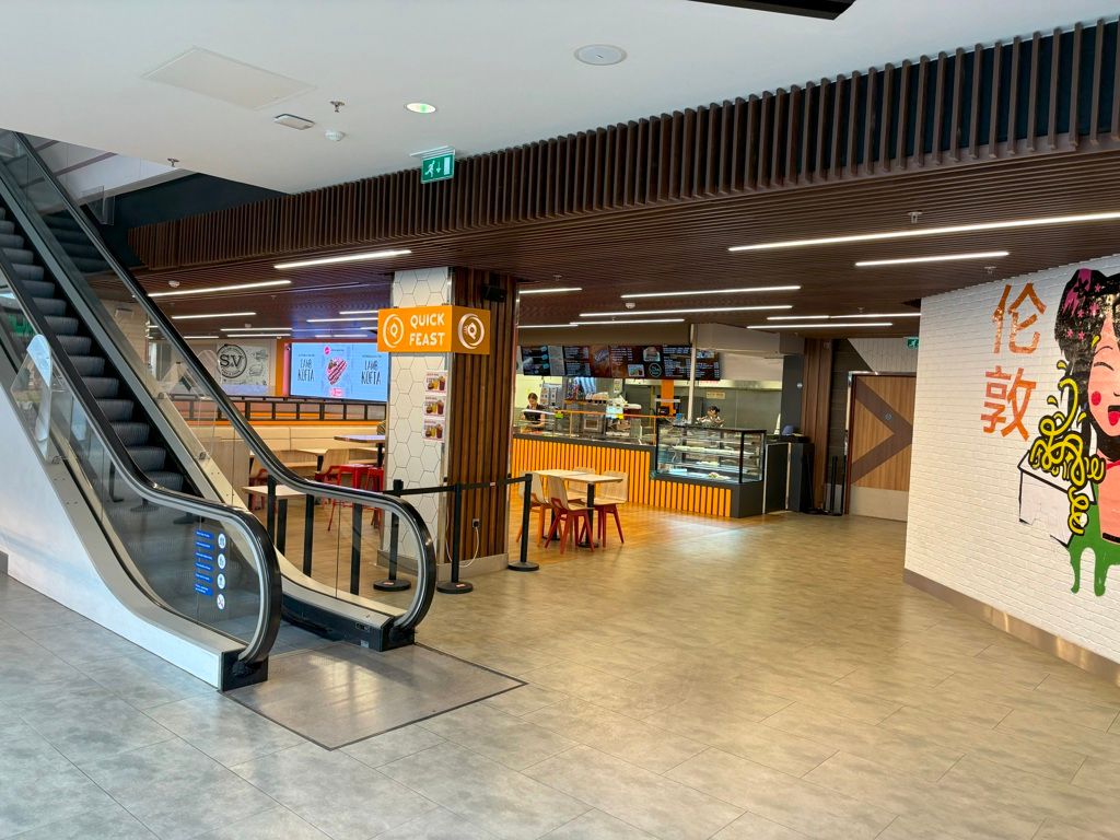 Unit R1A Food Court, West Orchard Shopping Centre, Smithford Way ...