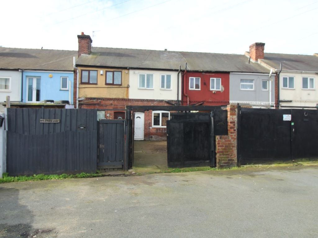 2 bed terraced house for sale in 7 Railway View Goldthorpe, Rotherham ...