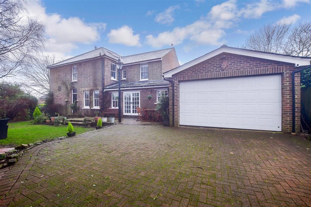 4 Bed Semi Detached House For Sale In Beeches Road Crowborough East