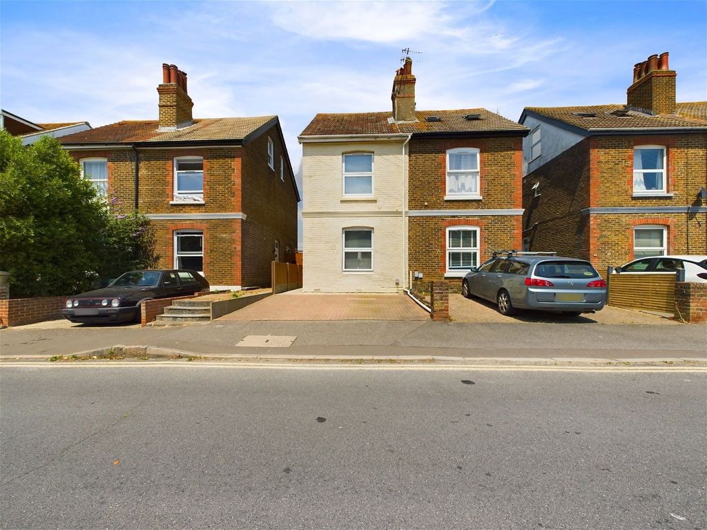 4 bed semi-detached house for sale in Vale Road, Portslade, Brighton ...