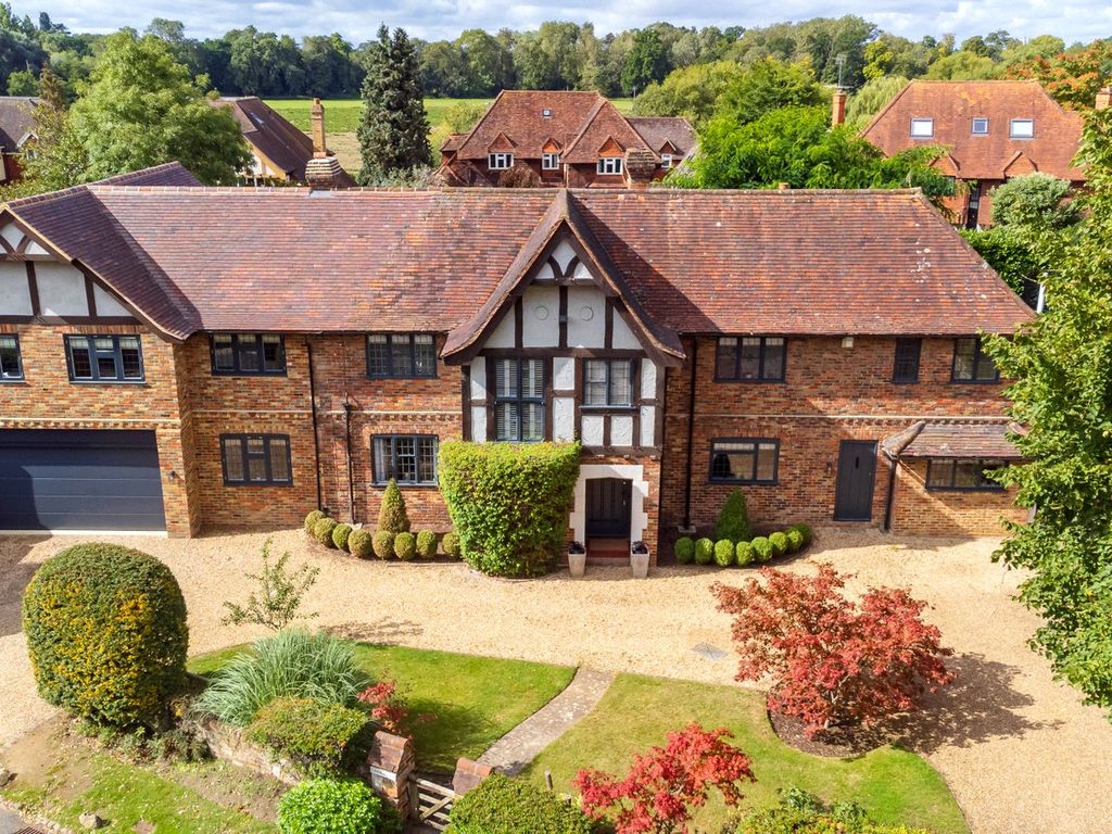 5 bed detached house for sale in Leigh Place, Cobham KT11, £3,500,000 ...