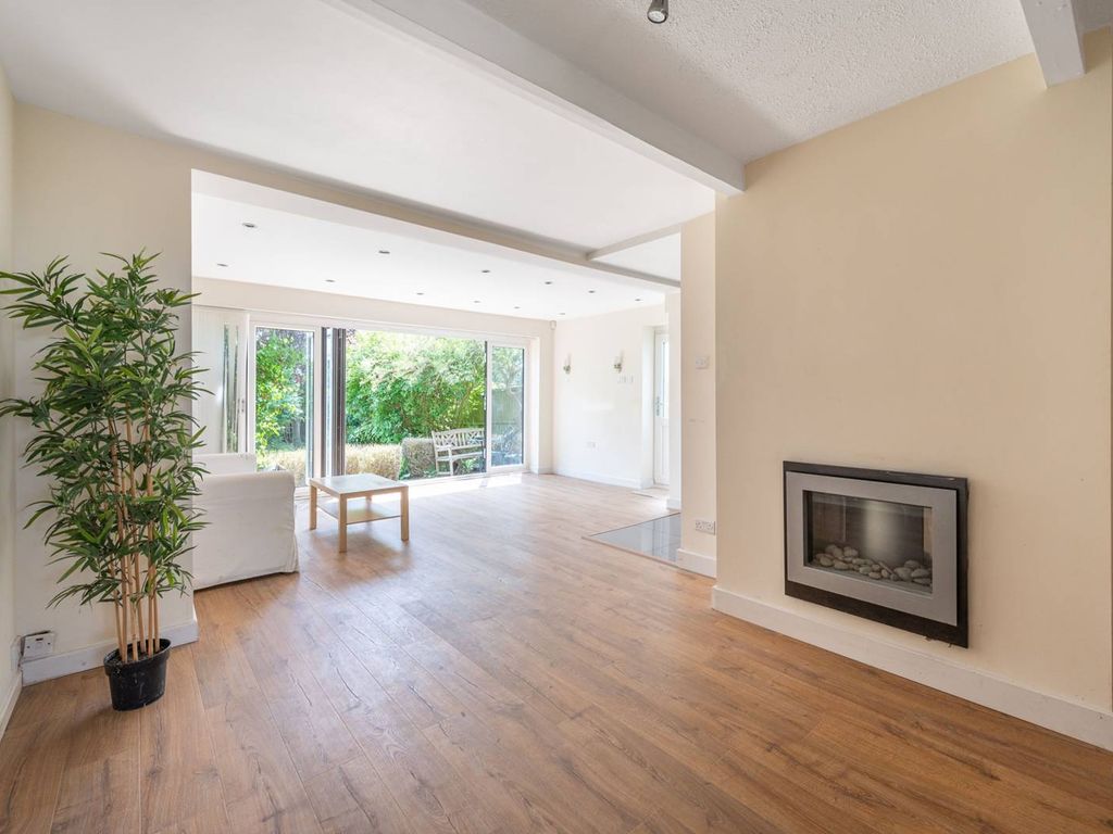 2 bed semi-detached house for sale in Whitings Road, Barnet EN5, £ ...