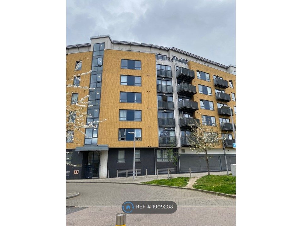 2 bed flat to rent in Tarves Way, London SE10, £2,100 pcm - Zoopla