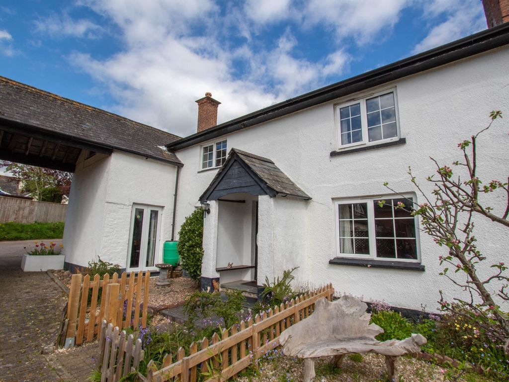 2 bed end terrace house for sale in Talaton, Exeter EX5 - Zoopla