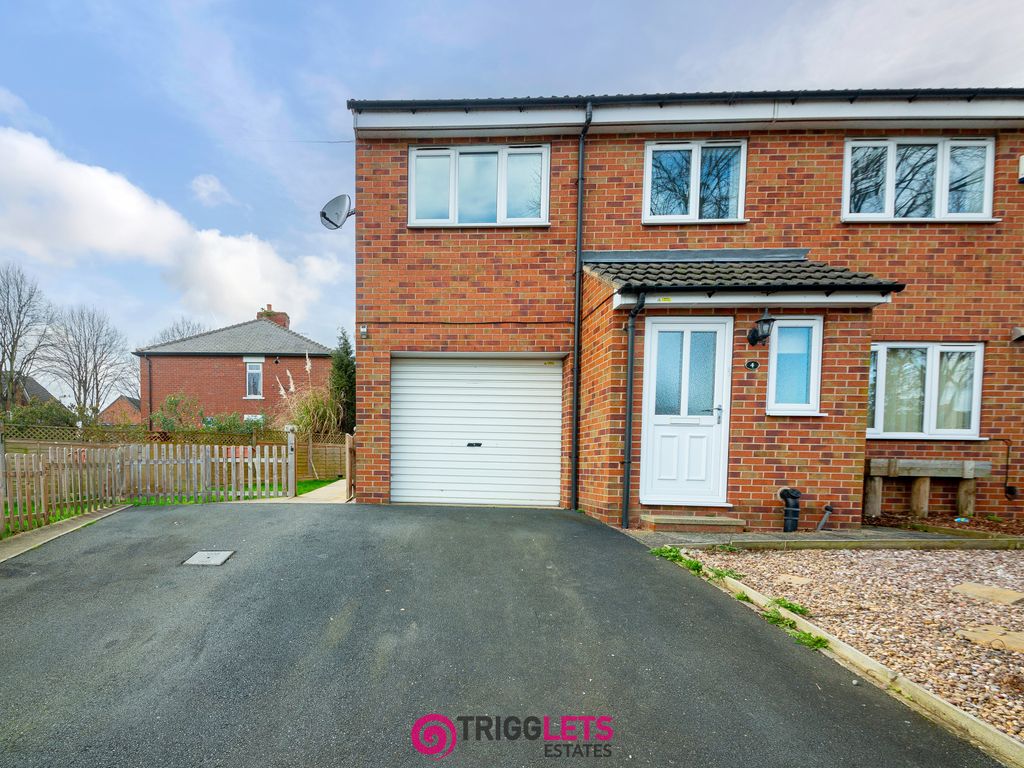 4 bed semi-detached house for sale in South Street, Darfield, Barnsley ...
