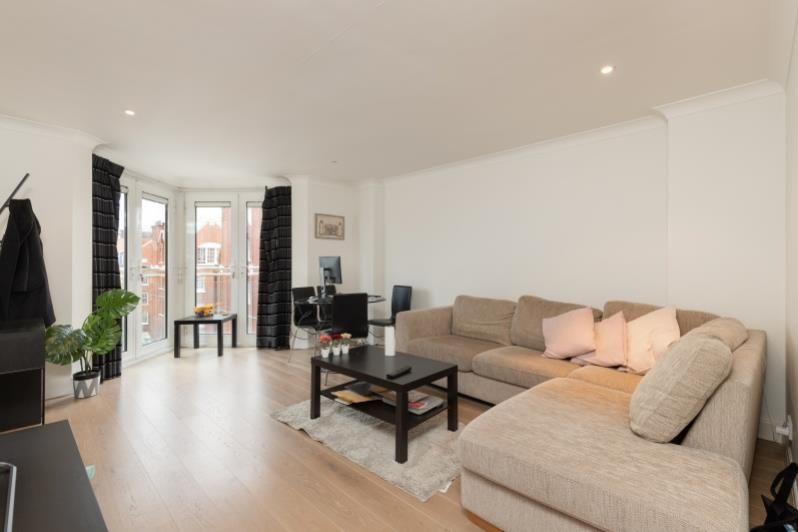 2 bed flat to rent in Regency Court 4-10, Regency Street, London SW1P ...
