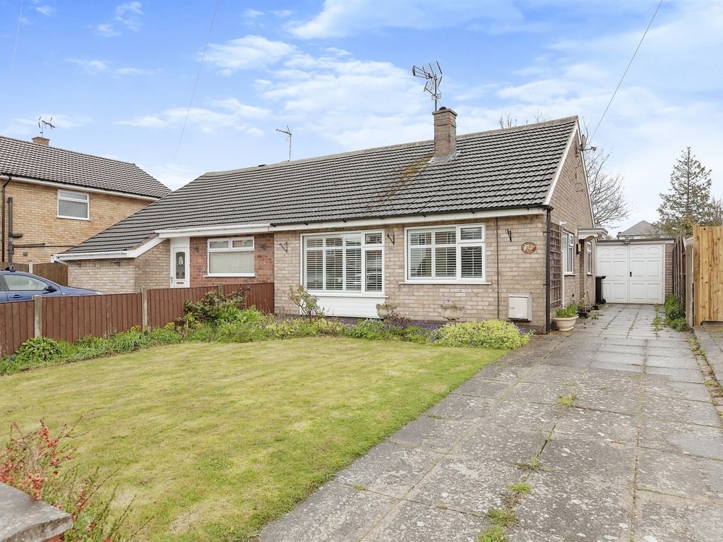 2 Bed Semi Detached Bungalow For Sale In Langton Road Wigston Le18 £