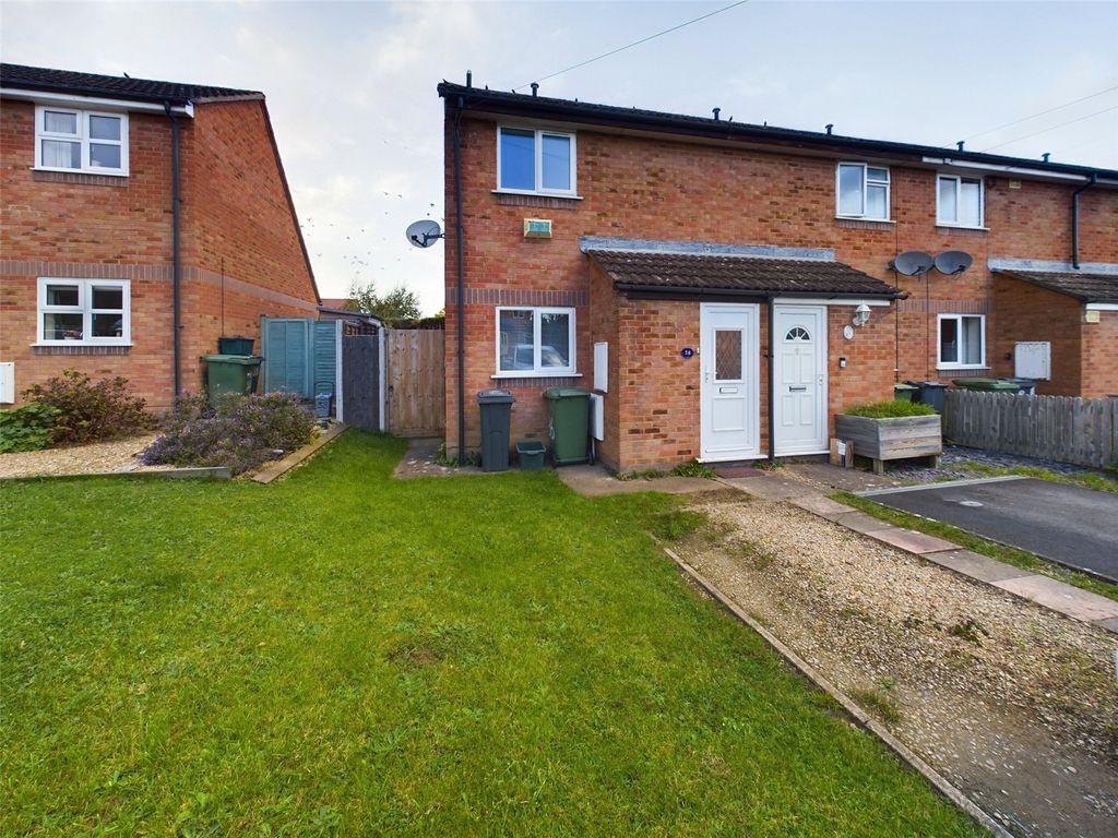2 Bed End Terrace House For Sale In Westbourne Drive Hardwicke