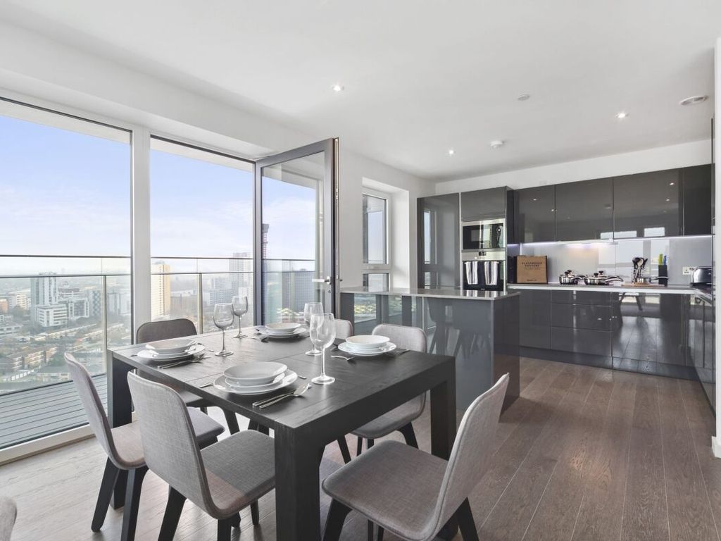 3 bed flat to rent in Glasshouse Gardens, London E20, £3,900 pcm - Zoopla