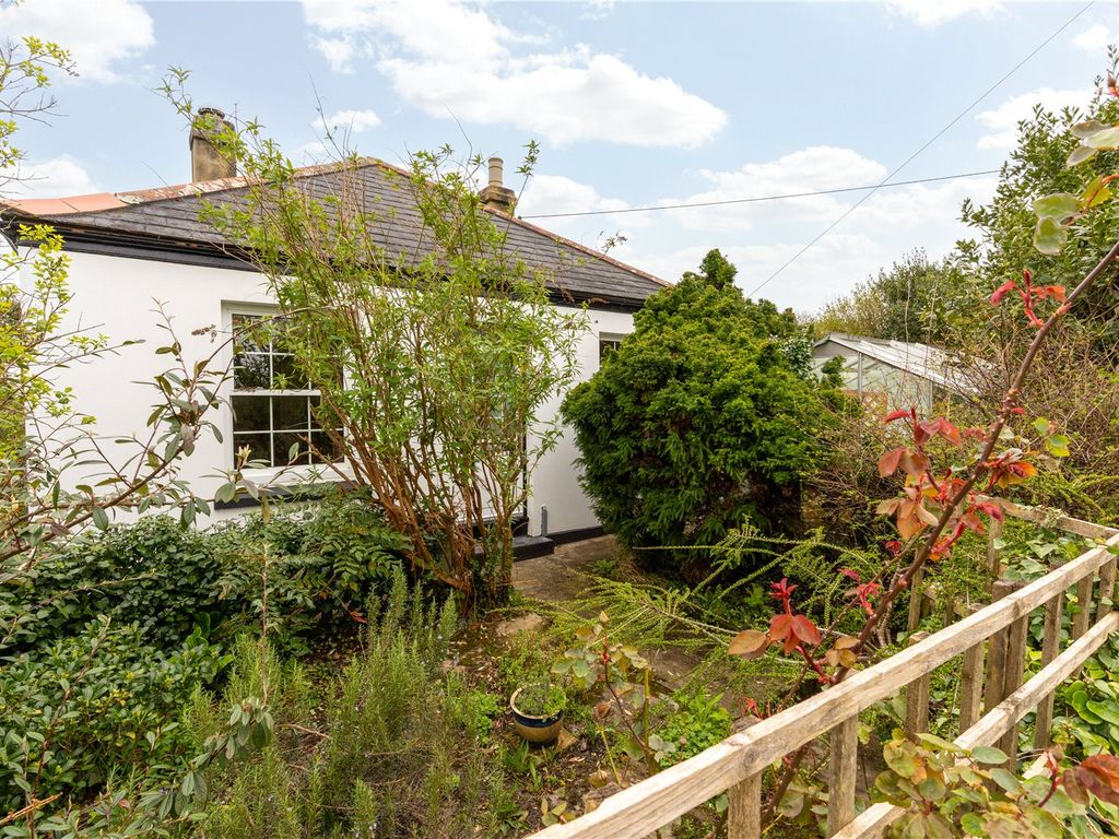 2 bed bungalow for sale in Colenso Cross, Goldsithney, Penzance TR20, £ ...