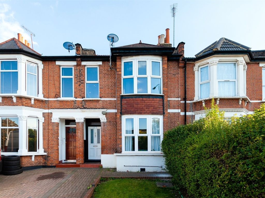 3 bed flat to rent in Forest Road, Walthamstow, London E17 - Zoopla