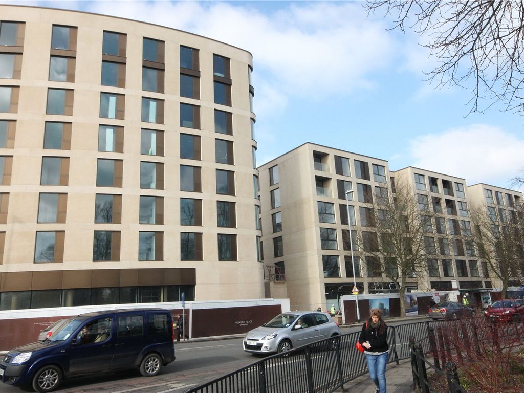 2 bed flat to rent in Parkside Place, Parkside, Cambridge CB1, £2,450 ...