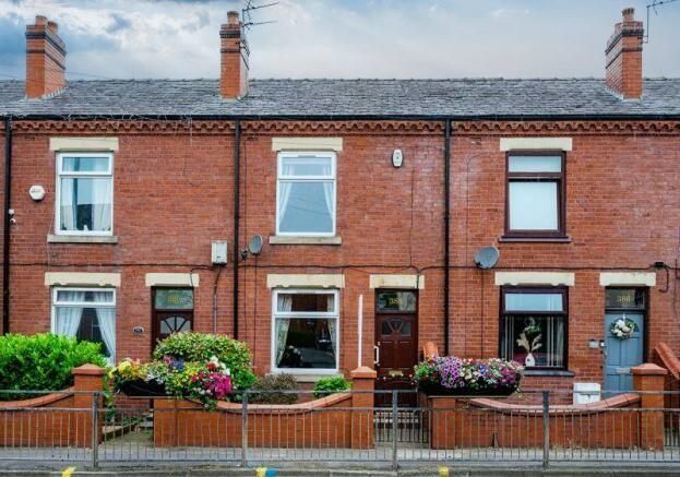 2 Bed Property For Sale In Warrington Road Abram Wigan Wn2 £119 995