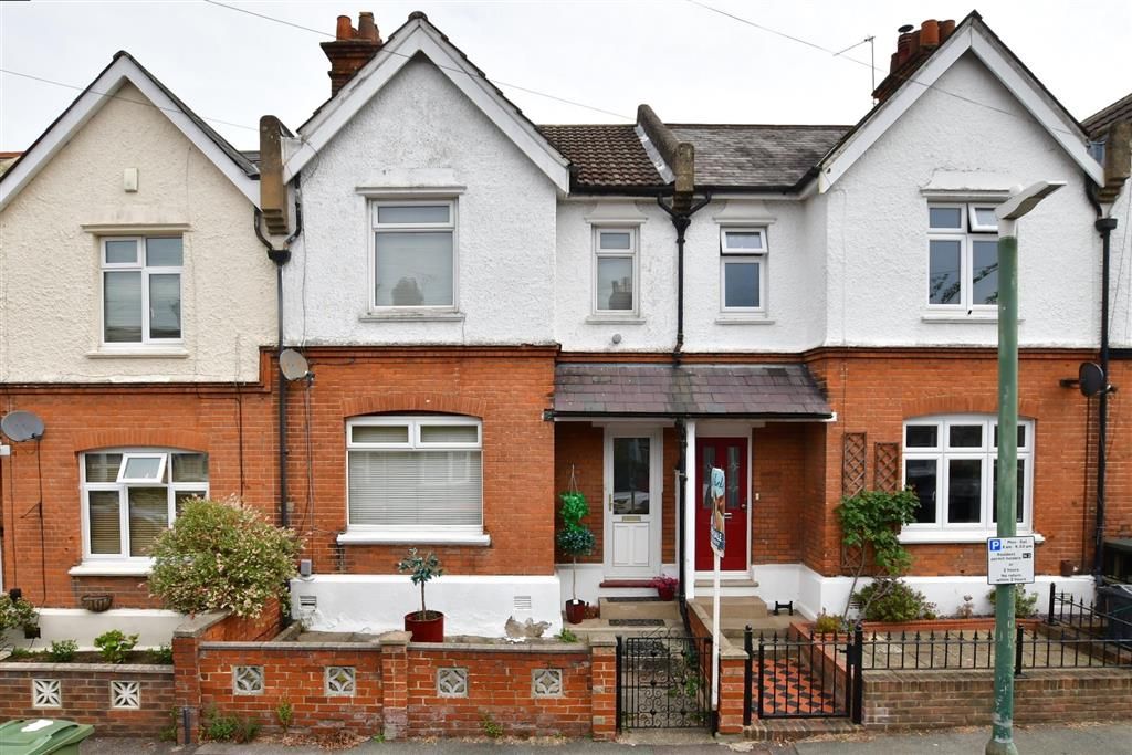 3 Bed Terraced House For Sale In Salisbury Road Penenden Heath
