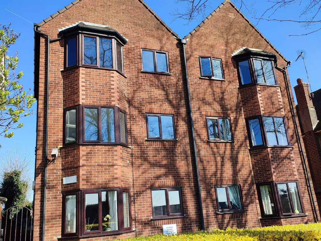 1 bed flat for sale in Flat, Thornton Mews, Queens Park Parade ...