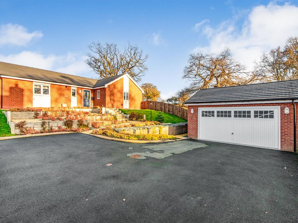 3 Bed Detached Bungalow For Sale In Disley Close Gobowen Oswestry