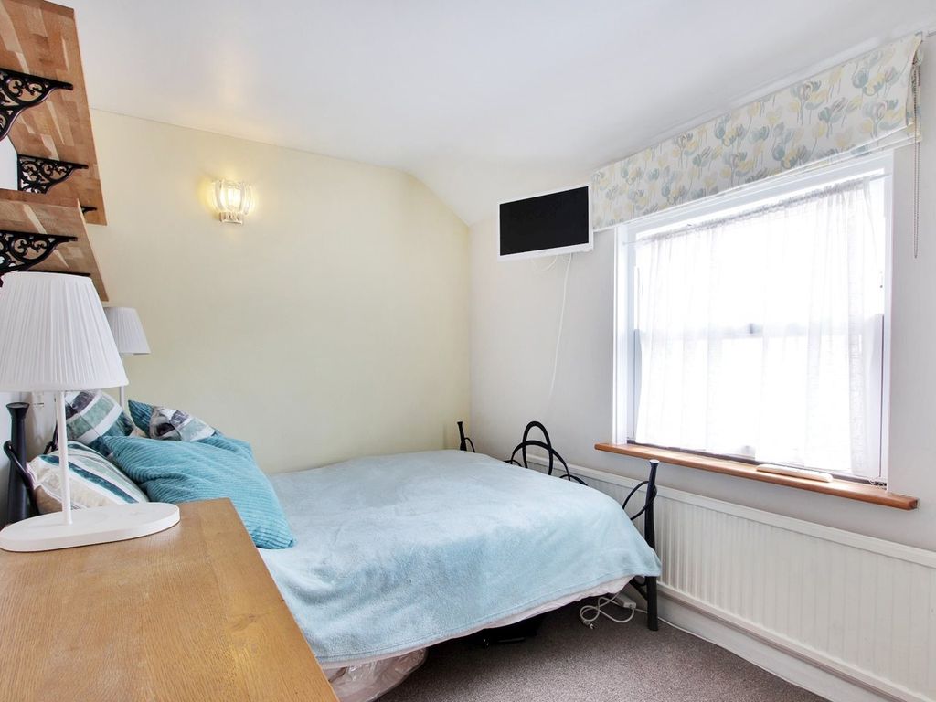 1 bed property to rent in Topsy Cottage, 22 London Road, Farningham DA4 ...