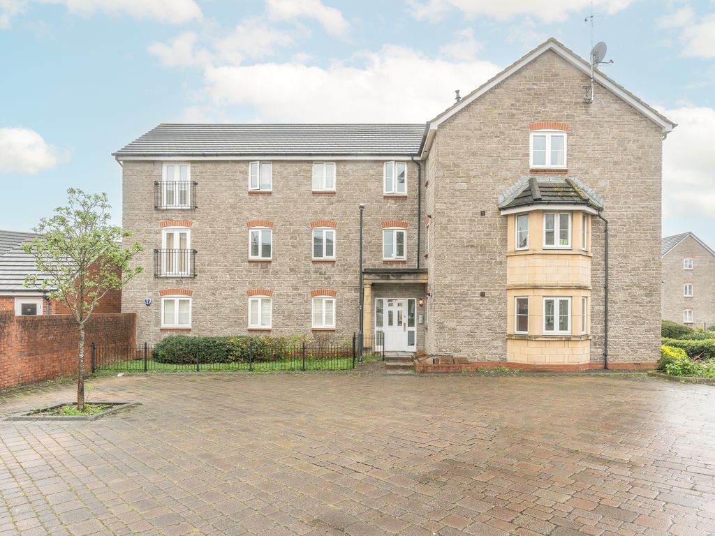 2 bed flat for sale in Amis Walk, Horfield, Bristol BS7, £215,000 - Zoopla