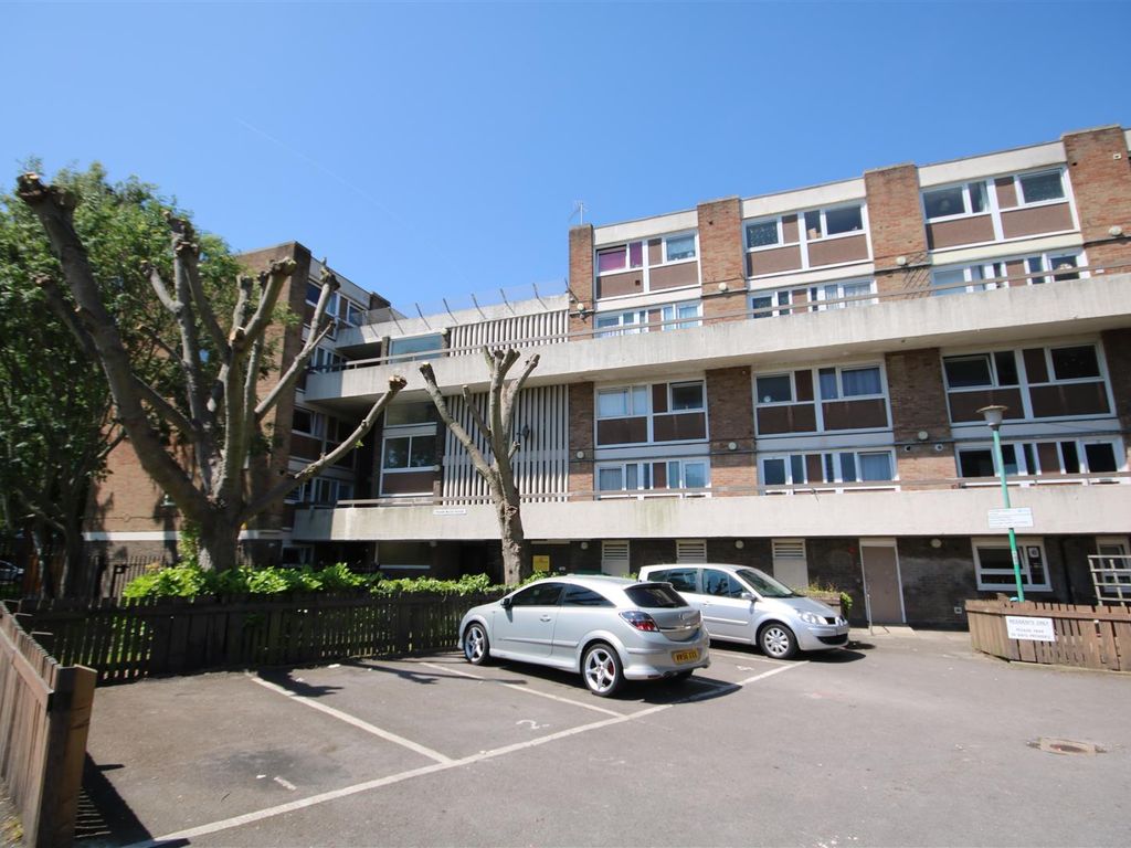 3 bed maisonette for sale in Somers Road, Southsea PO5 - Zoopla