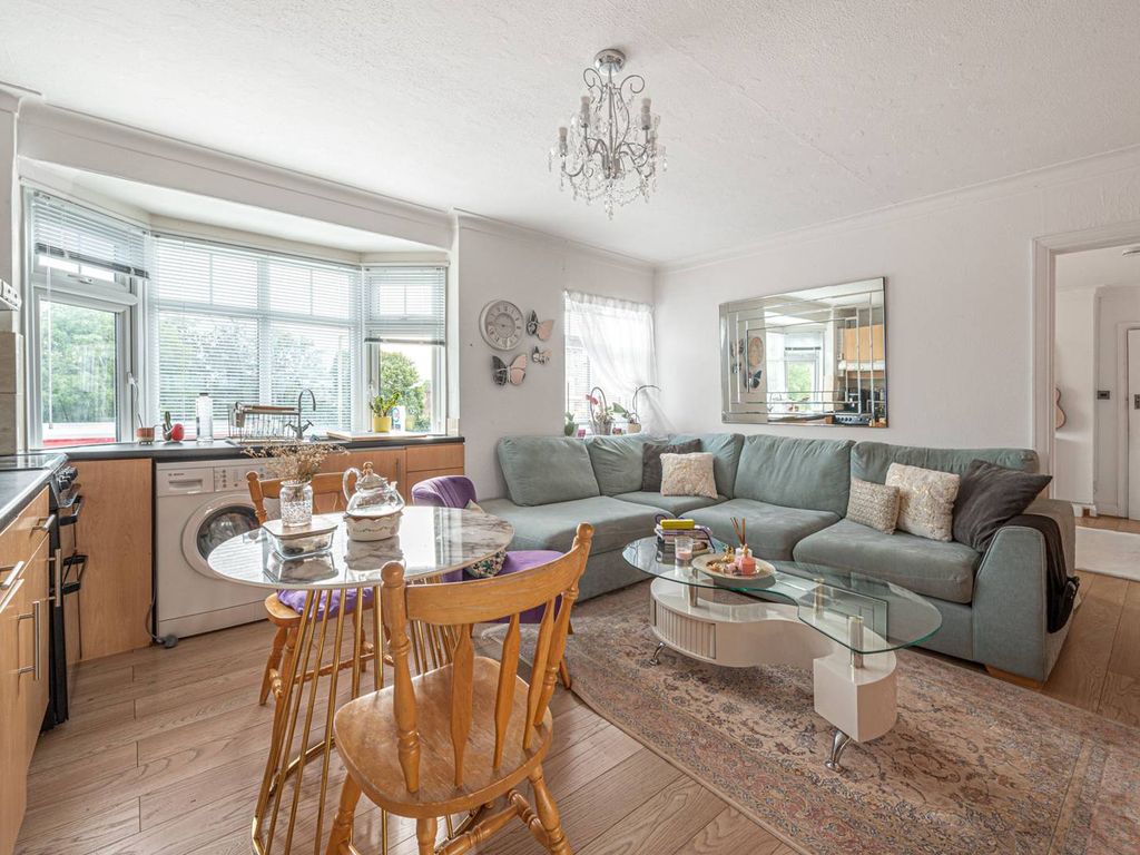 1 bed flat for sale in Hurstwood Court, Temple Fortune, London NW11, £ ...