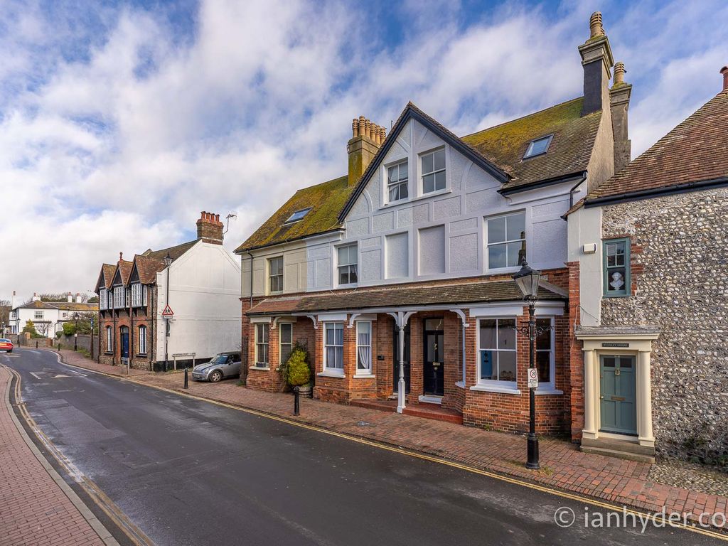 3 bed terraced house to rent in High Street, Rottingdean BN2, £2,500 ...