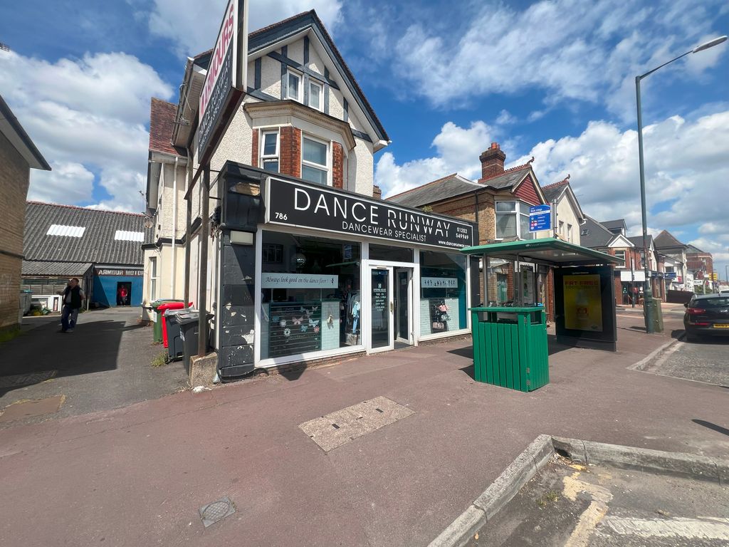 Retail premises to let in Wimborne Road, Winton, Bournemouth BH9, £ ...