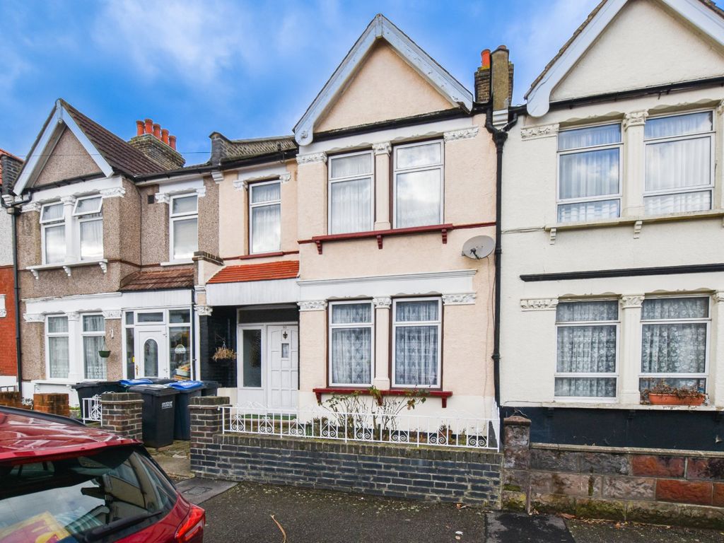 3 bed terraced house for sale in Estcourt Road, Woodside, Croydon SE25 ...