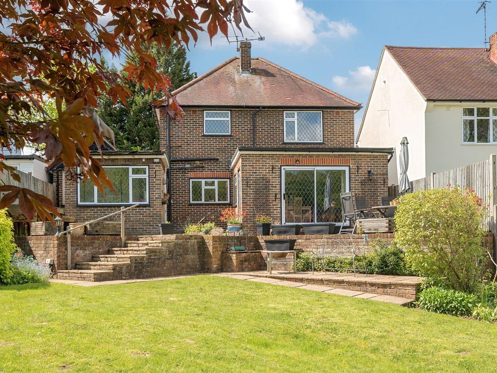 3 bed detached house for sale in Kennel Lane, Fetcham, Leatherhead KT22 ...