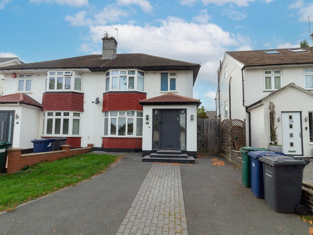 3 Bed Semi Detached House For Sale In Harcourt Avenue Edgware Ha8 £