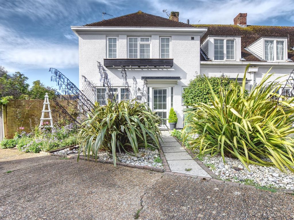 3 bed semi-detached house for sale in Minsted Square, Bexhill-On-Sea ...