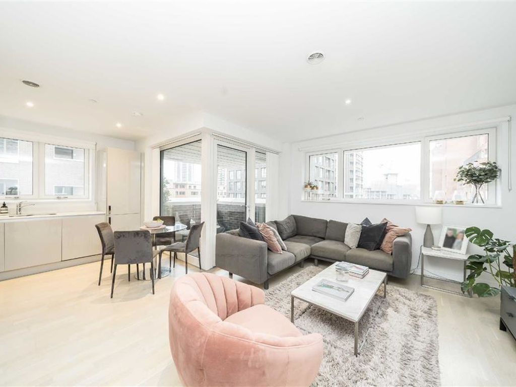 2 bed flat for sale in Heygate Street, London SE17, £635,000 - Zoopla