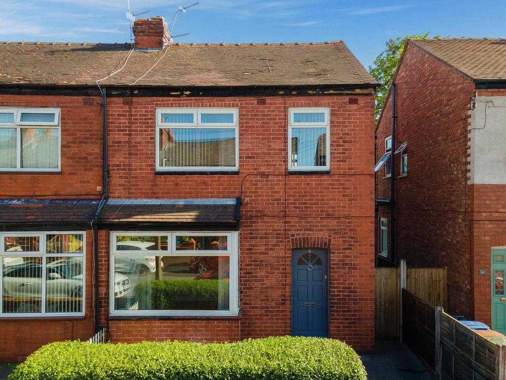 3 Bed Semi Detached House For Sale In Westbourne Grove Reddish