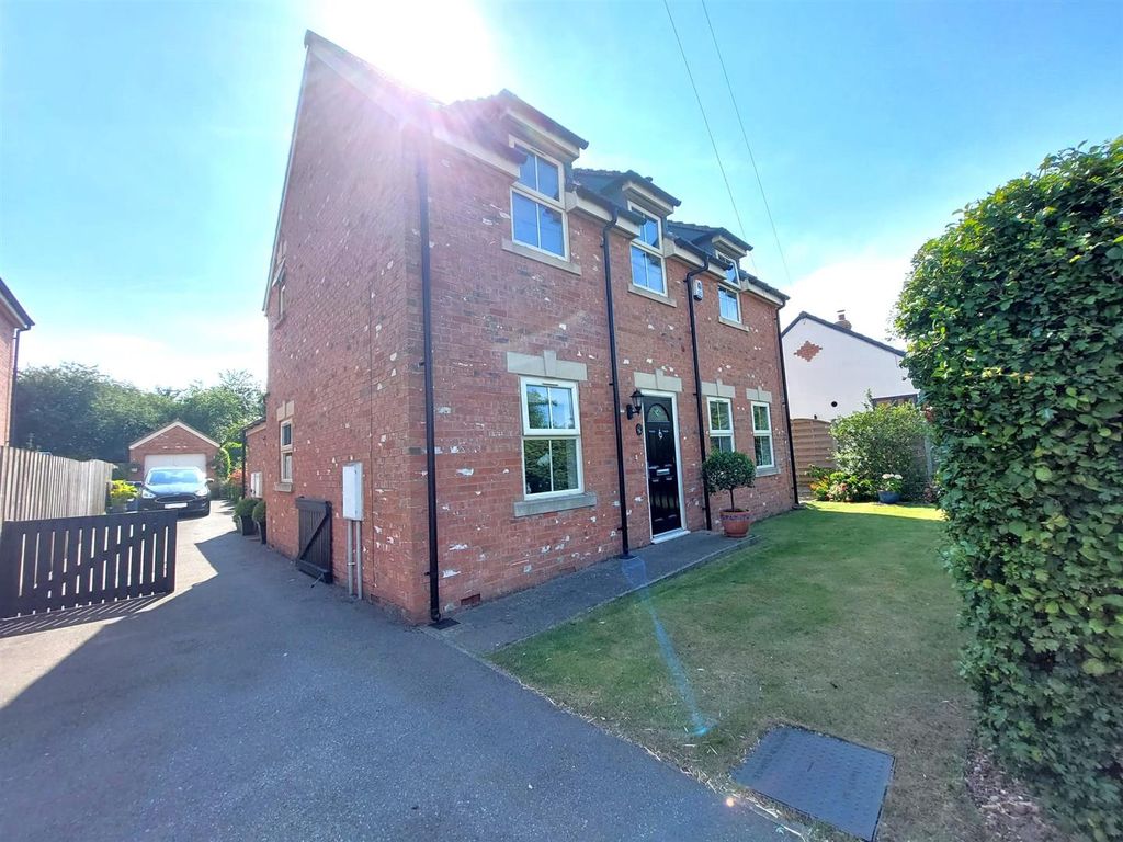 4 bed detached house for sale in Main Street, Beeford, Driffield YO25 ...