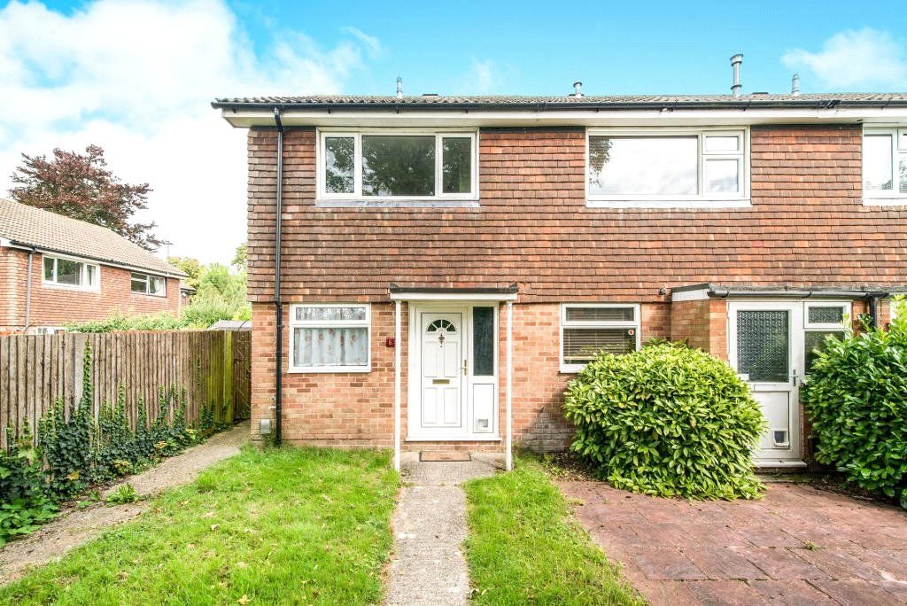 2 bed end terrace house for sale in Nash Close, Basingstoke, Hampshire ...