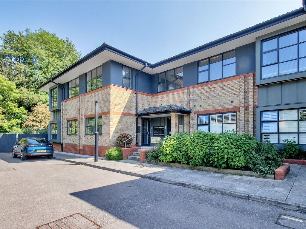 2 bed flat for sale in Ryedale Court, London Road, Riverhead, Sevenoaks TN13 - Zoopla