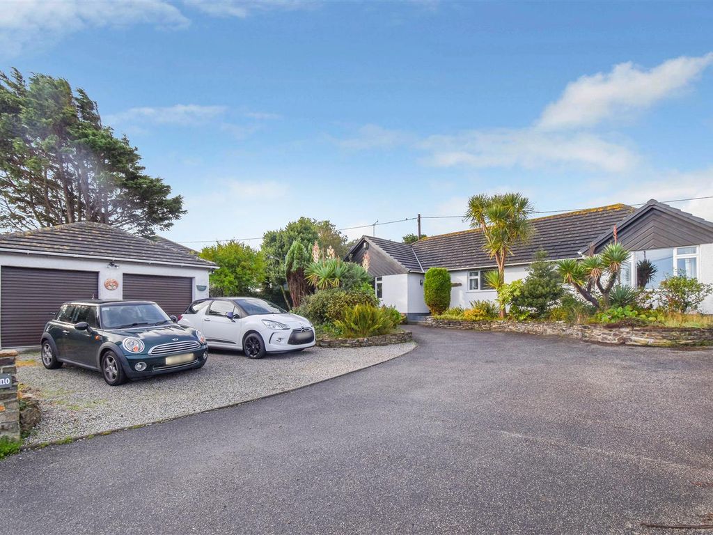 3 bed detached bungalow for sale in Wheal Butson Road, St. Agnes TR5 ...
