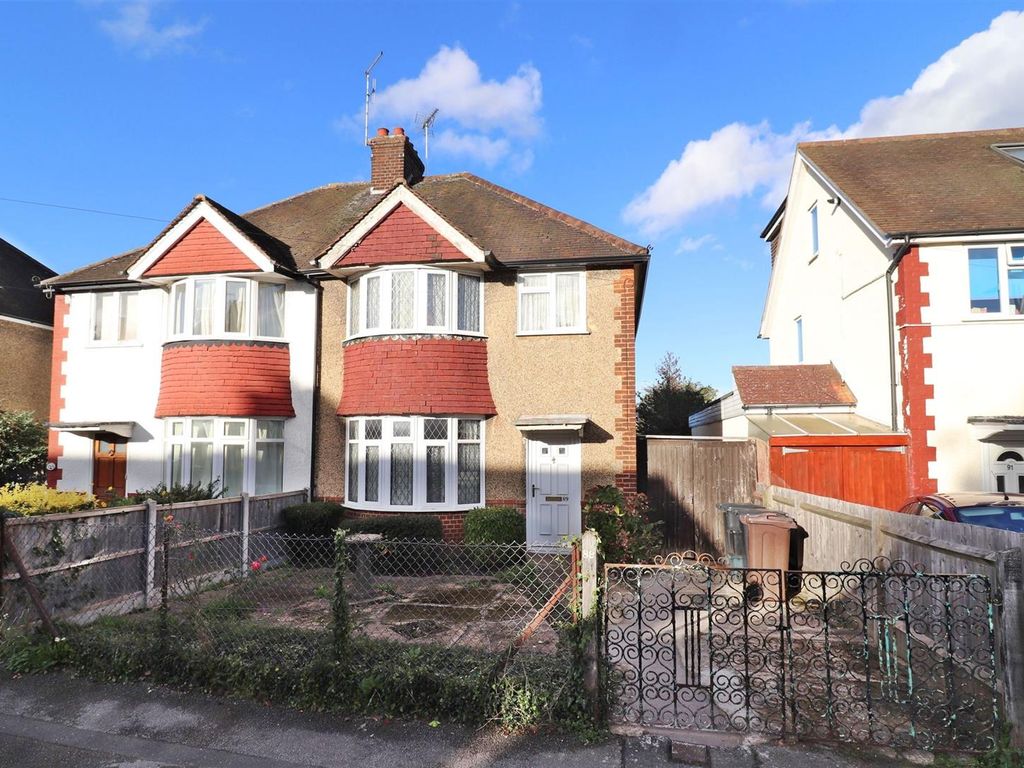 3 Bed Semi Detached House For Sale In Prospect Road St Albans Al1 £