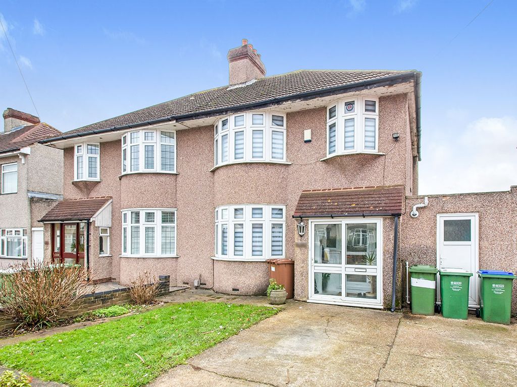 3 Bed Semi Detached House For Sale In Brampton Road Bexleyheath Da7