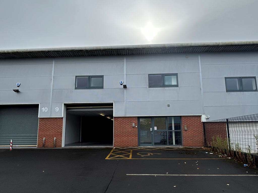 Varley Street - Unit 9, James Street, Manchester M40, Warehouse to let ...