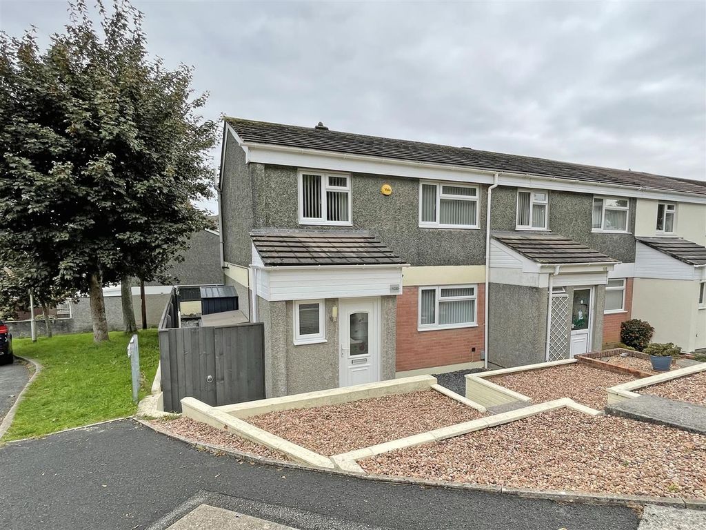 3 bed end terrace house for sale in St Peters Road, Manadon, Plymouth ...