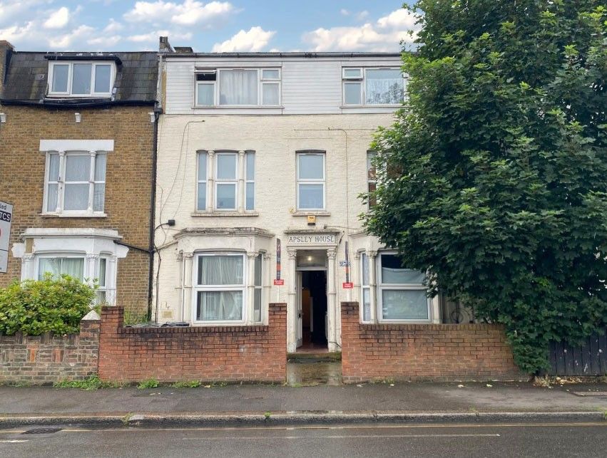 1 bed property for sale in Flat C, 278 Hanworth Road, Hounslow, Greater ...