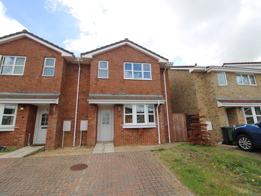 3 bed semi-detached house for sale in The Meadow, East Cowes PO32 - Zoopla
