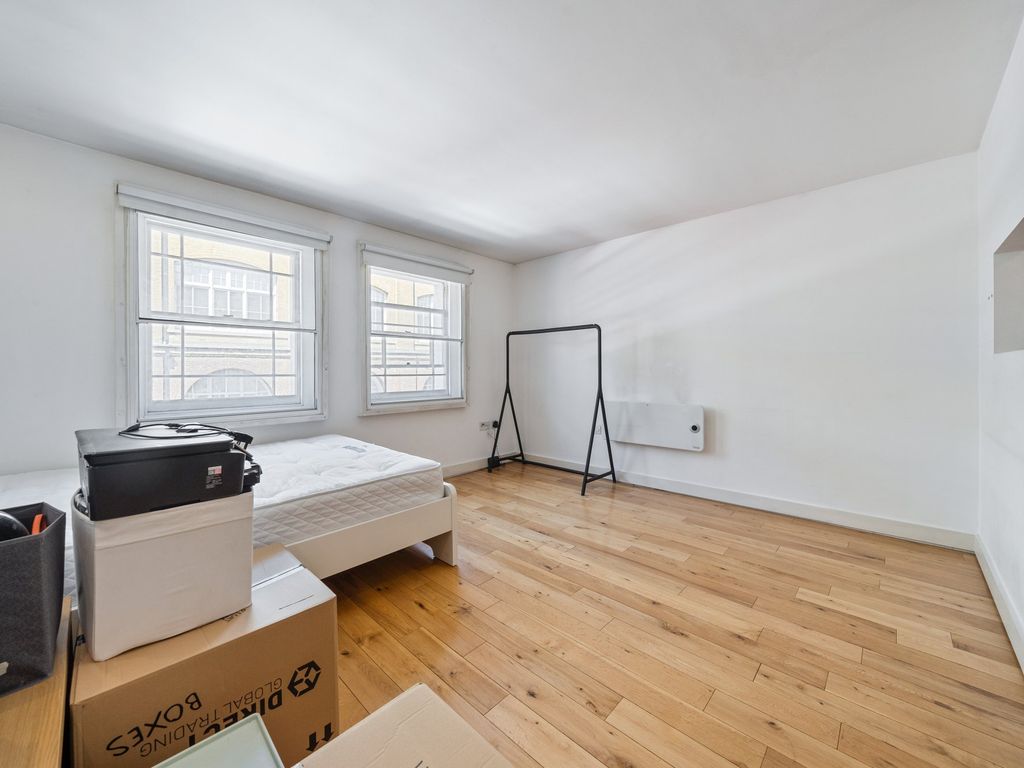 Studio to rent in York Way, Kings Cross, London N1, £1,800 pcm - Zoopla