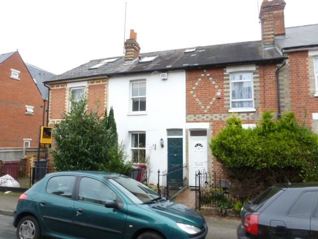 3 Bed Terraced House For Sale In Cardigan Road Reading Rg1 £375 000